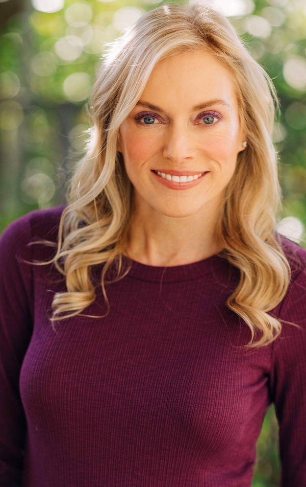 Home - Laura Reece Hogan